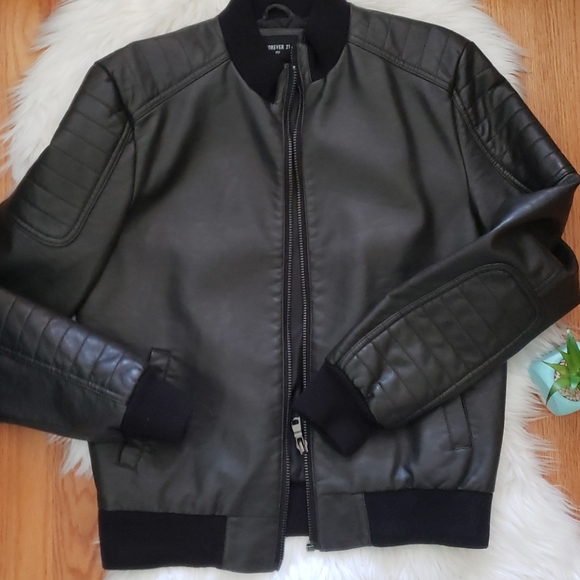 Forever 21 | Jackets & Coats | Forever 2 Black Moto Jacket | Poshmark